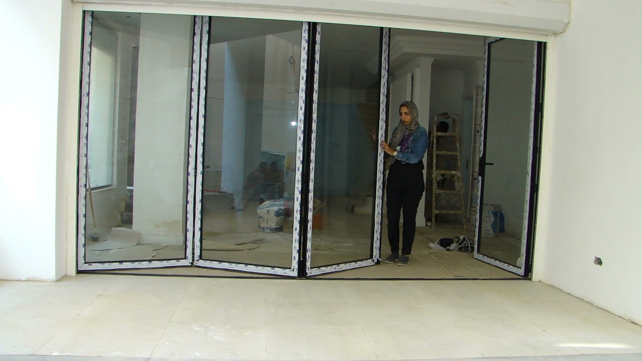 Folding Alumil Door M9800 in Action - باب فولدينج ألوميل - YouTube