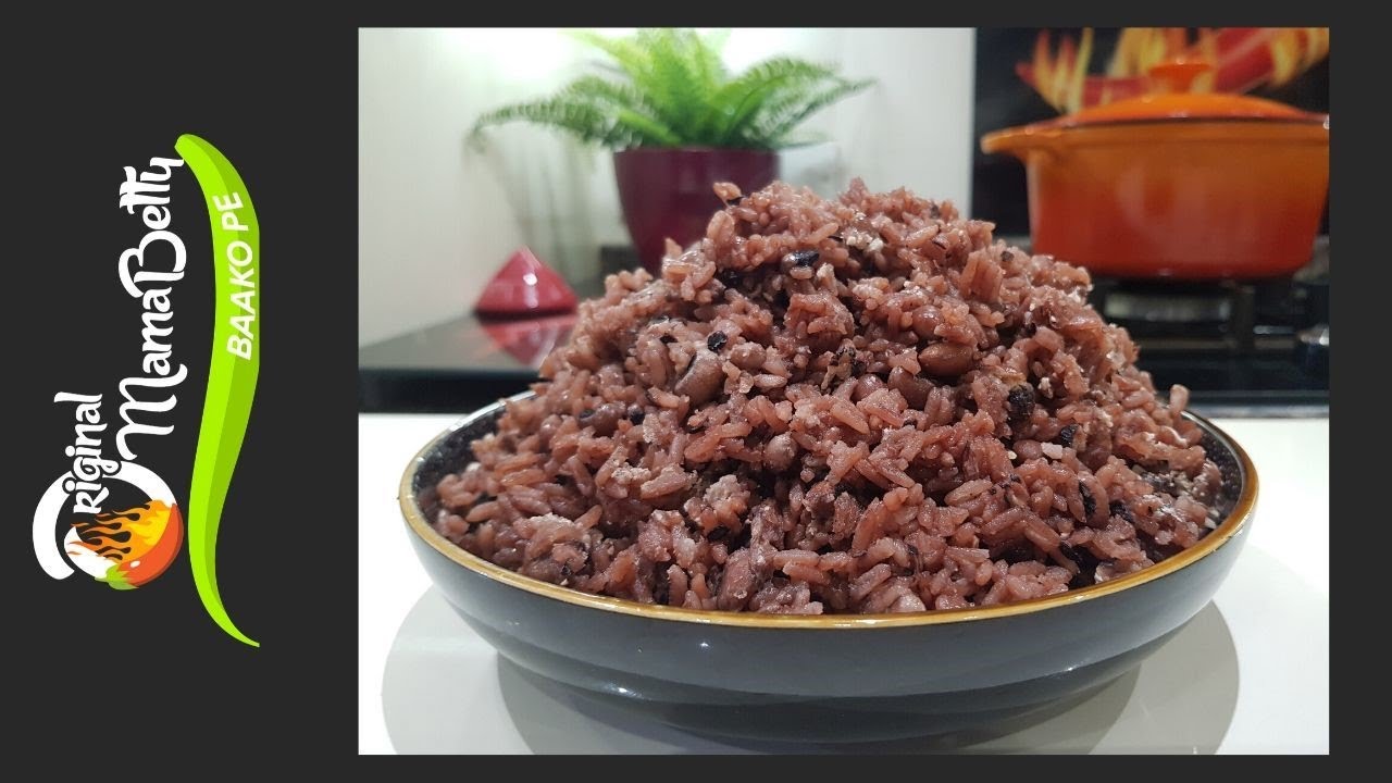 HOW TO PREPARE AN AUTHENTIC WAAKYE USING THE LEAVES - YouTube