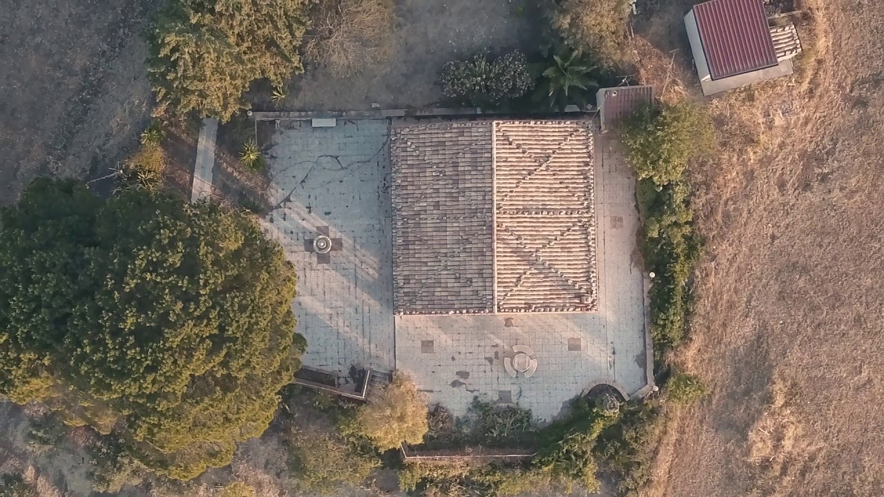 Casa Agnello in Collesano - buy your house in Sicily - YouTube