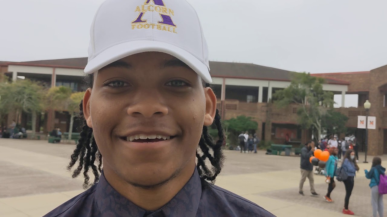 Tre Lawrence signing day interview with Dreamkingfilmz - YouTube