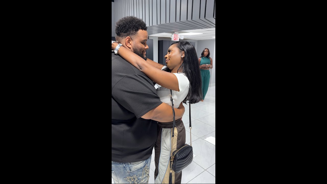 When Shardae walks in on Rafi and Joslyn sharing a moment! - YouTube