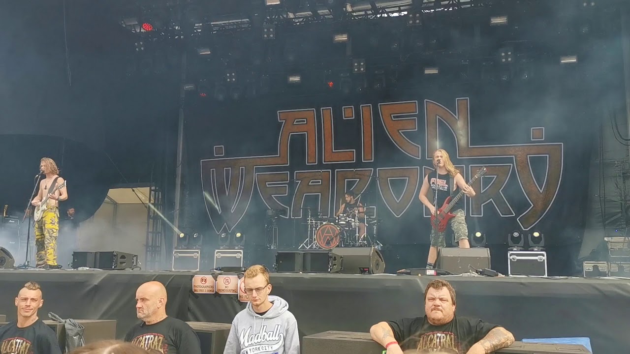 Alien Weaponry - YouTube
