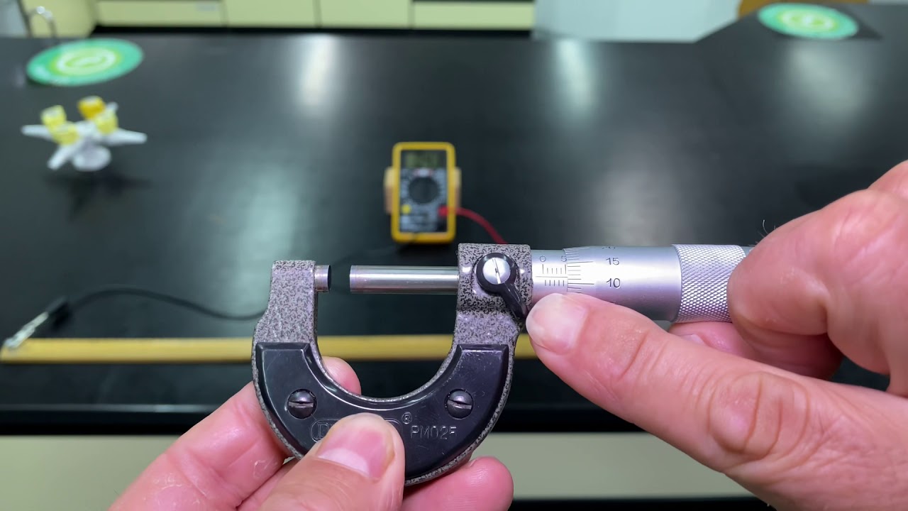 Measuring the resistivity of constantan - YouTube