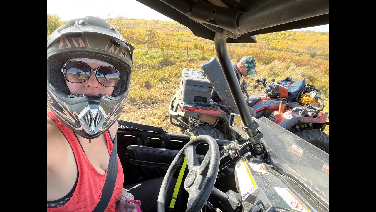 ATV/UTV Ride Through Beautiful Fall Colours - YouTube