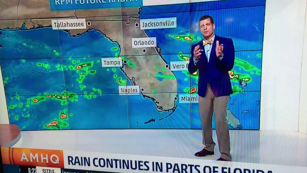 Weather channel blooper exploding green screen - YouTube