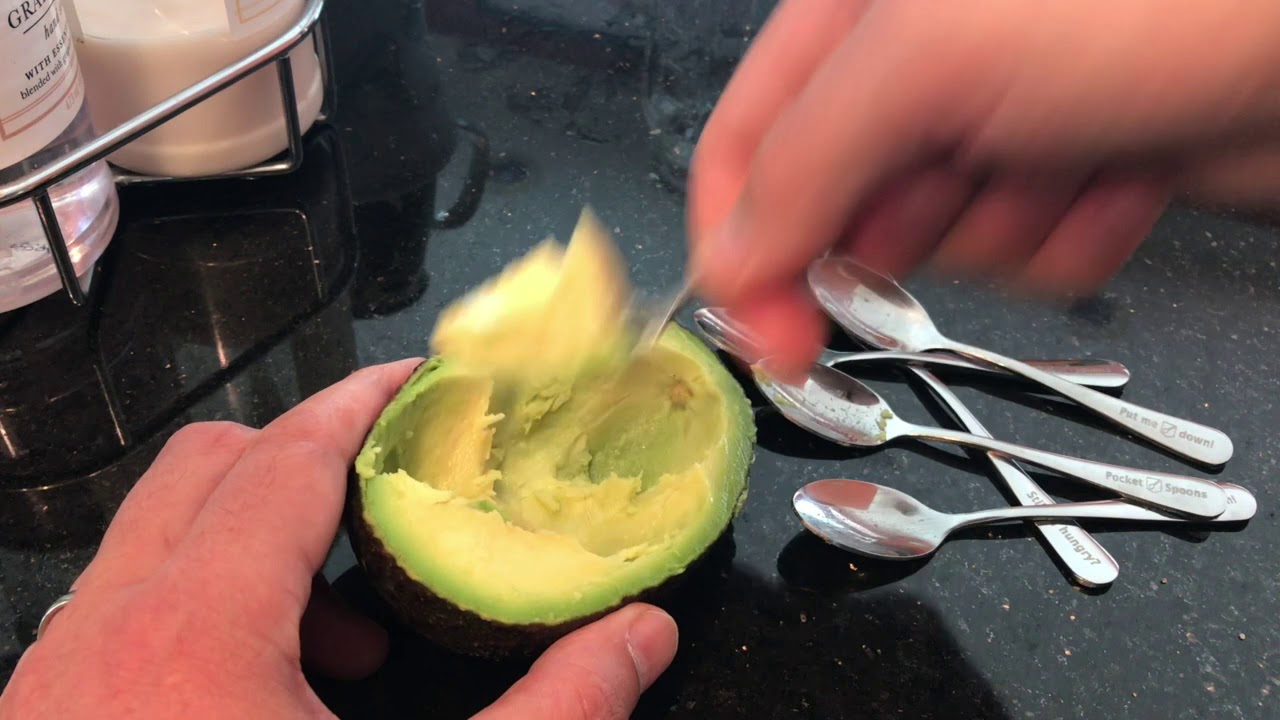 16 Spoons Avocado Half - YouTube