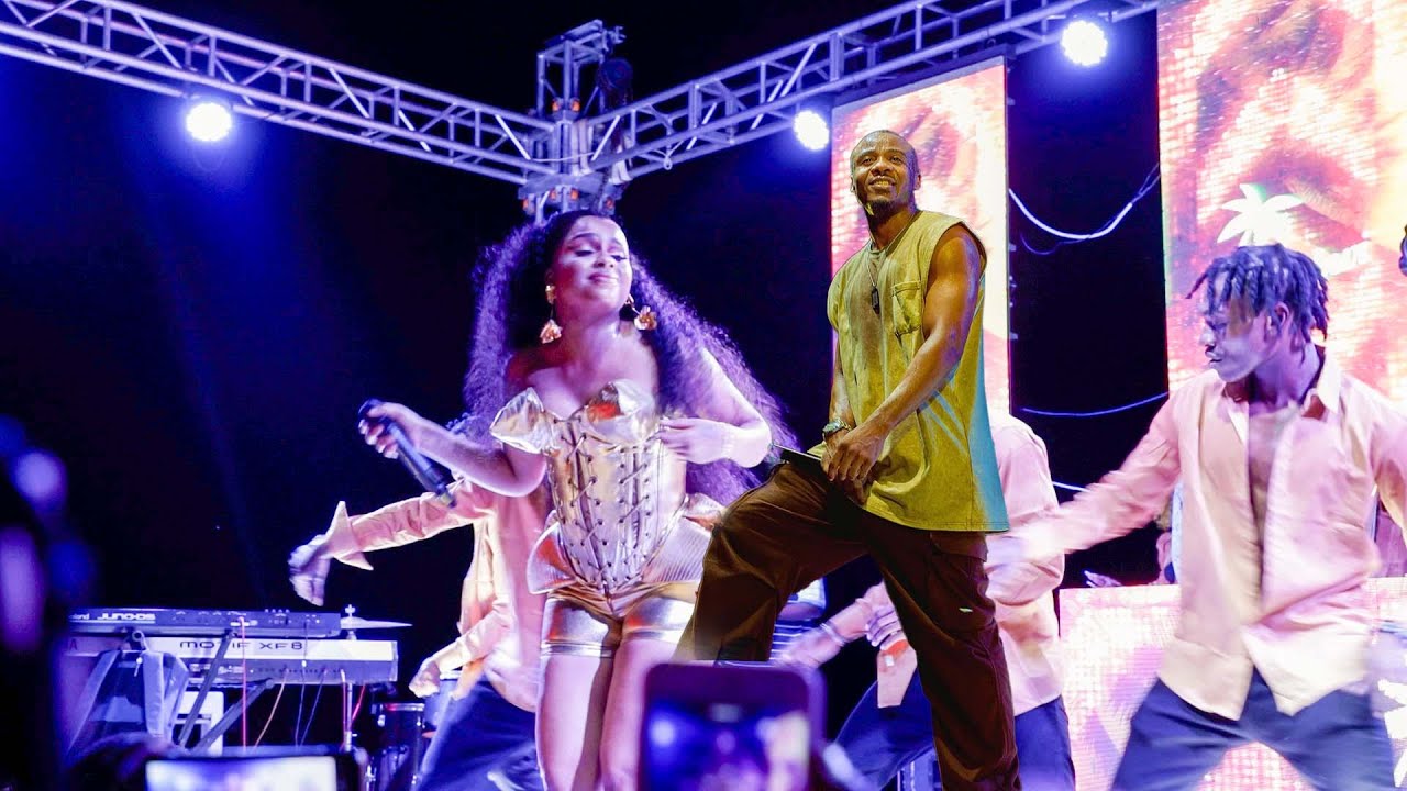 NANDY FT ALIKIBA #DAH LIVE PERFOMANCE | KWA MARA YA KWANZA - YouTube