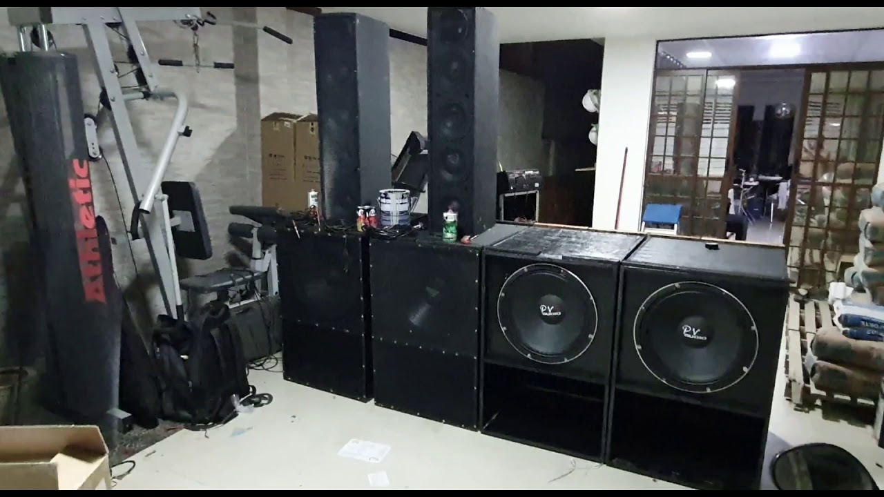 Caixa sub mini scoop 18 polegadas - YouTube