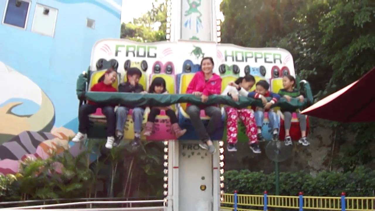 Disneyland Frog Hopper ride - YouTube