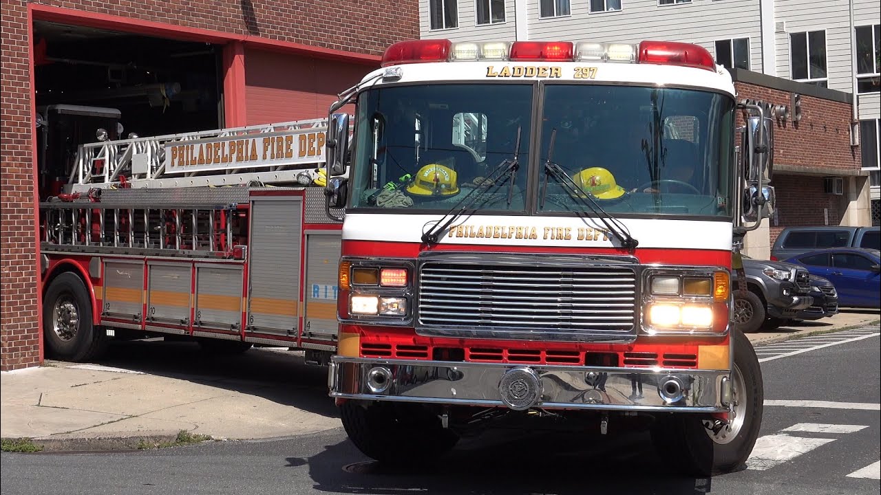 Philadelphia Fire Department Engine 13 & Ladder 1 Responding **Spares ...