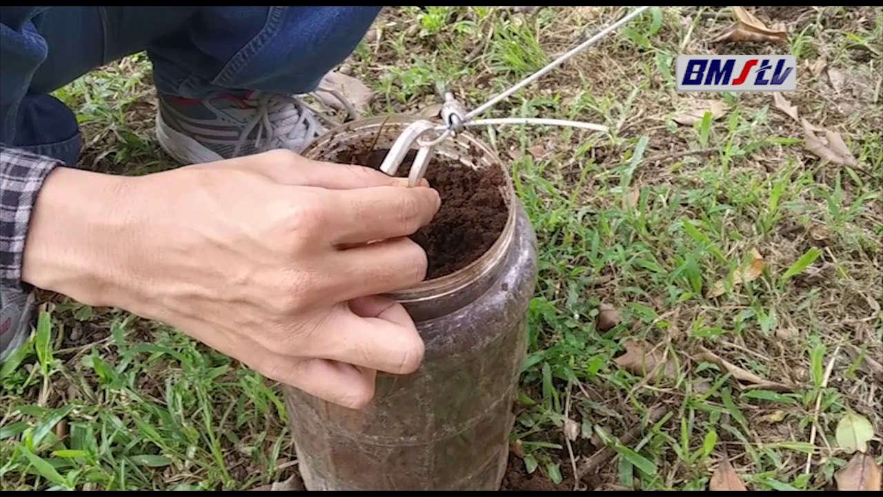 MAHASISWA MEMBUAT ALAT DETEKSI PERGERAKAN TANAH LONGSOR YANG MURAH DAN ...