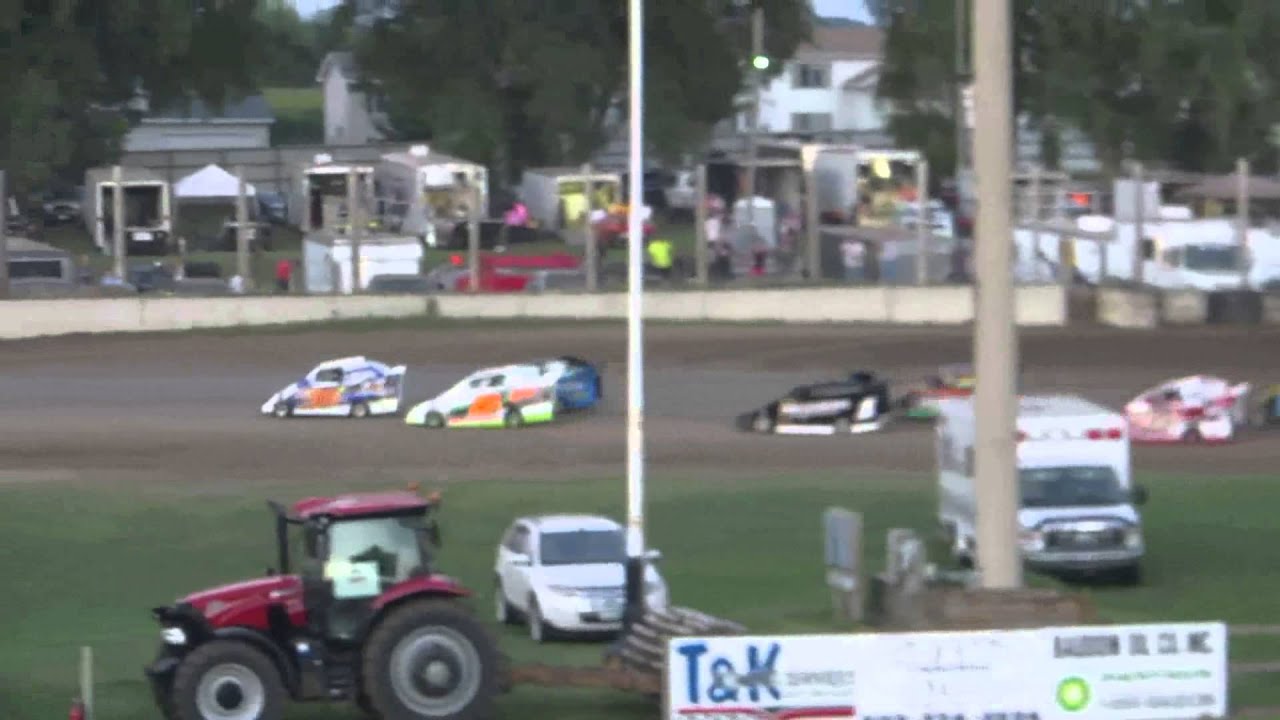 Dodge County Speedway Feature (08-01-2015) - YouTube