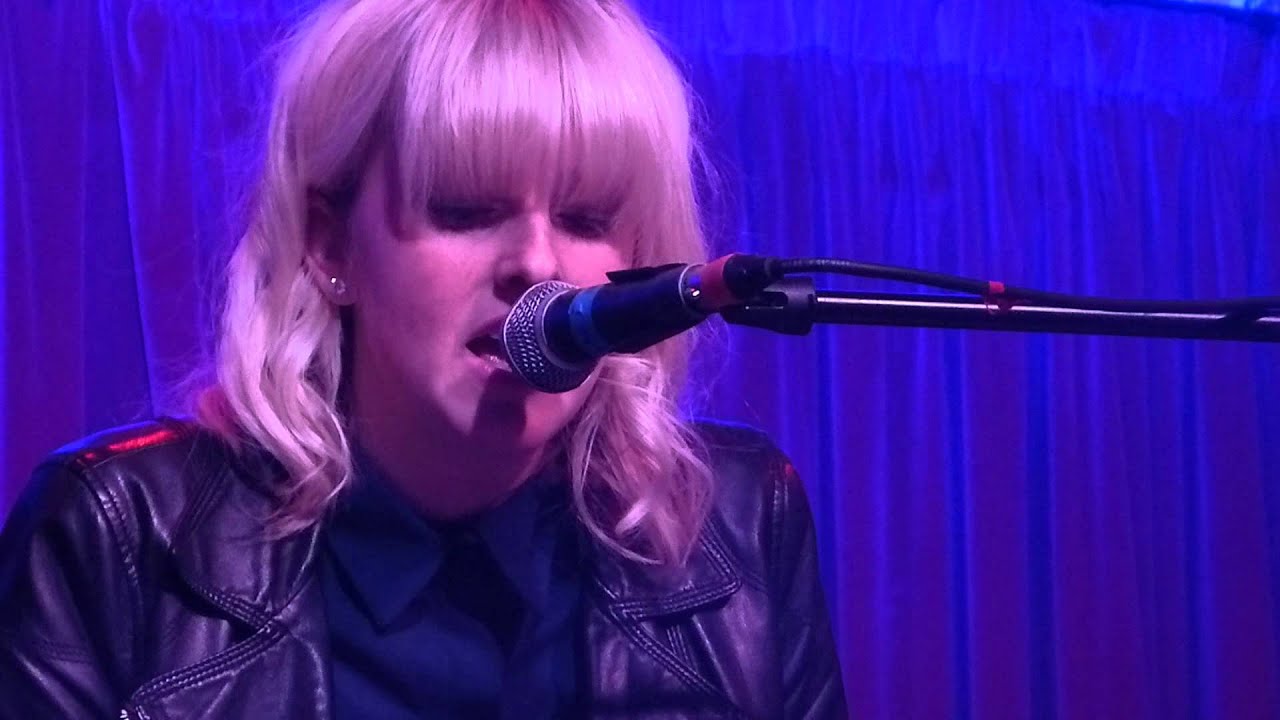 Jess Harwood - Leaving You Tonight live the Deaf Institute, Manchester ...