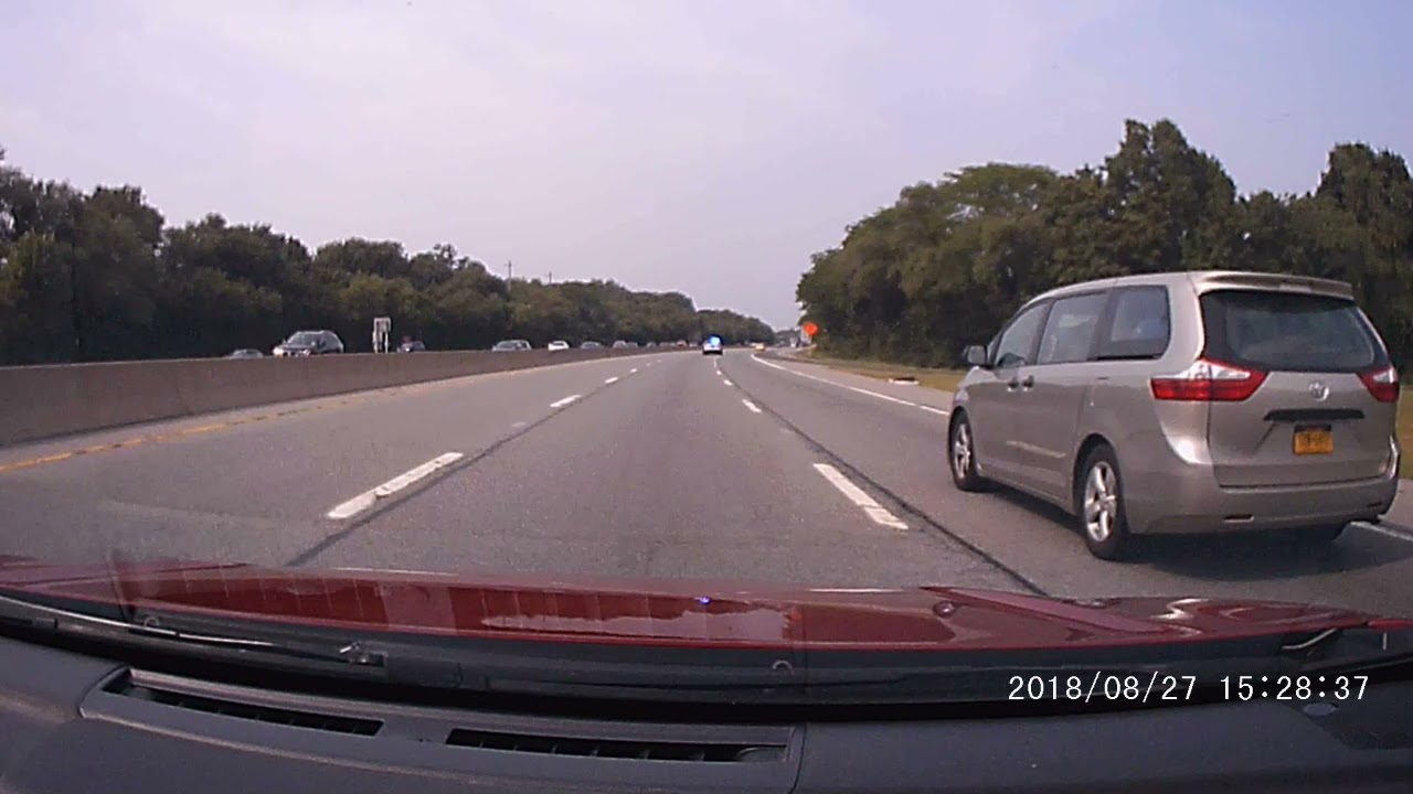 Seaford Oyster Bay Expressway Front row seats to a pull over. - YouTube