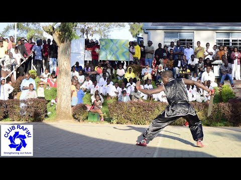 Kung Fu Bemeje abantu muri Club Rafiki - YouTube