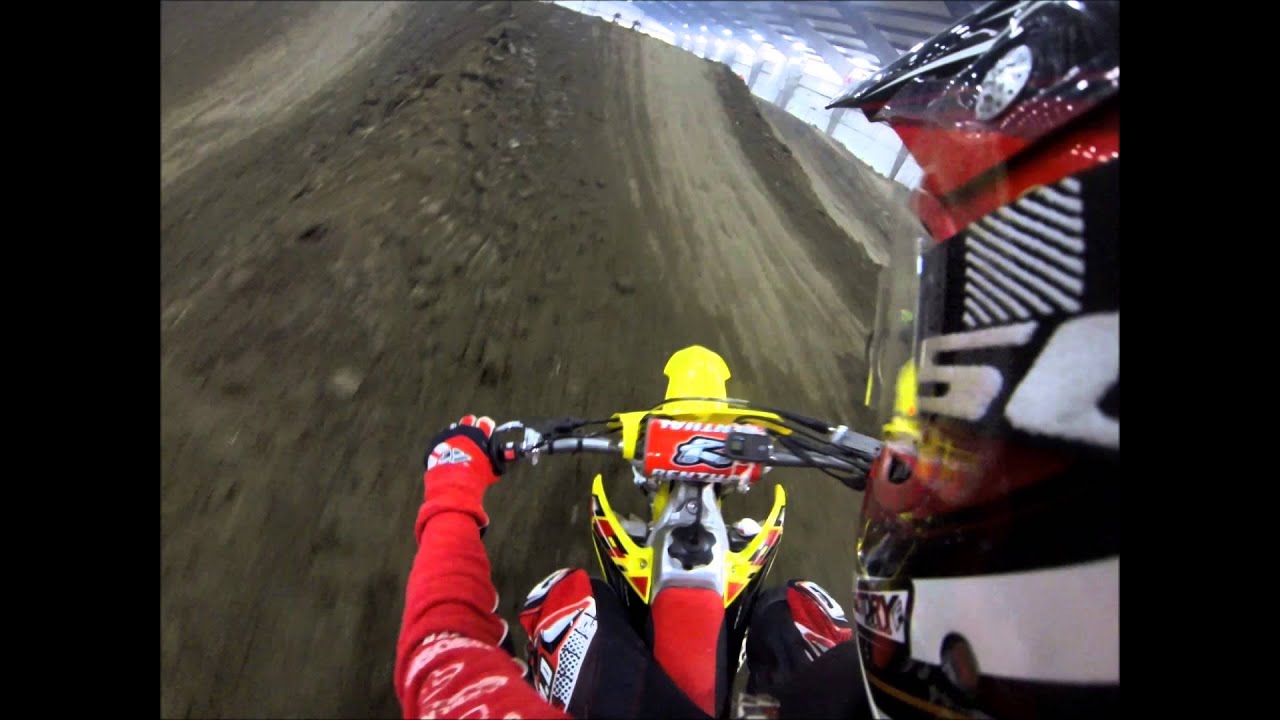 Switchback Raceway Indoor Track 12-1-13 (New Layout) - YouTube