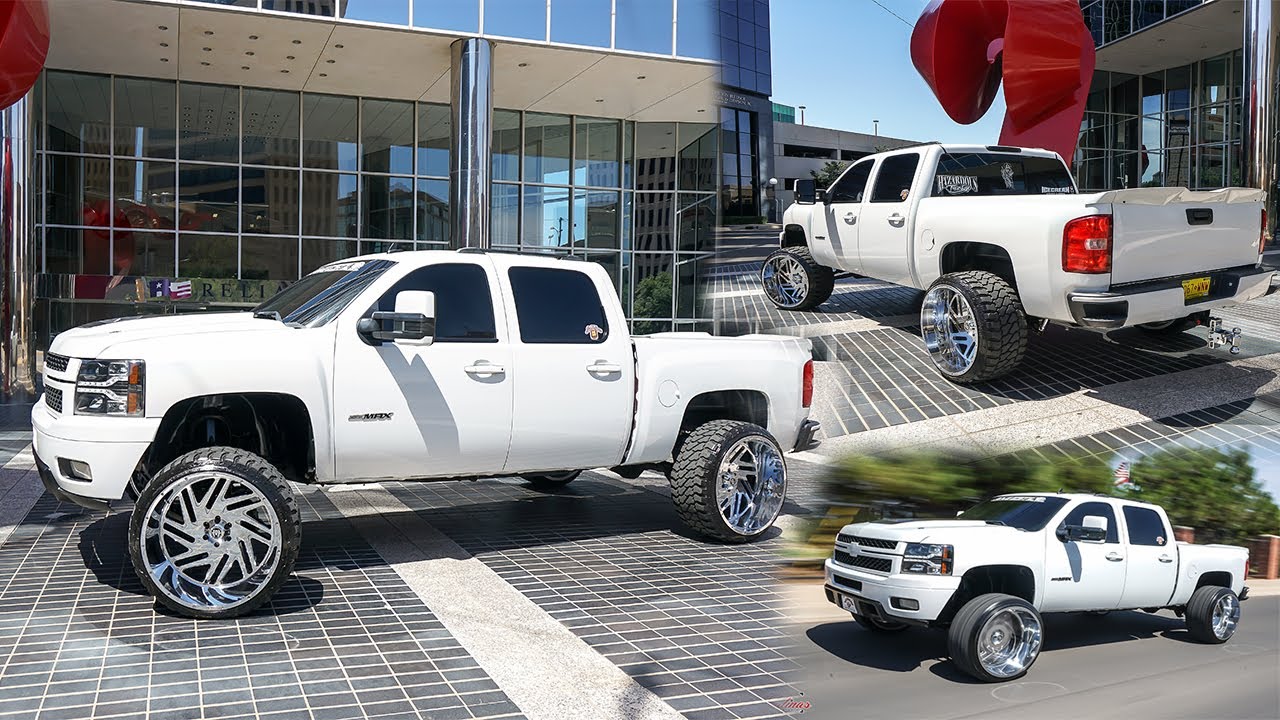 2008 NNBS lifted on 26x14s with a ZL1 custom HD hood with a custom 1of1 ...