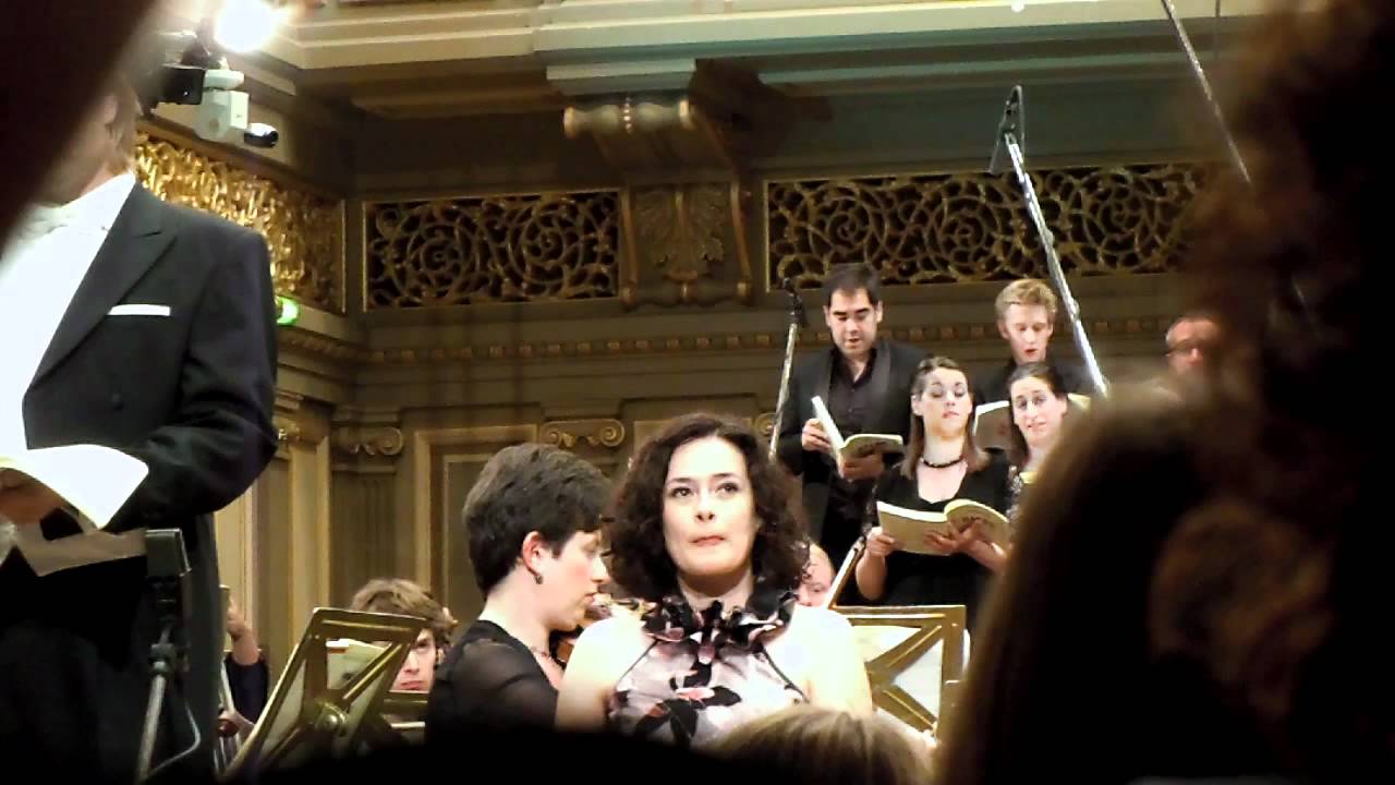 BERNARD RICHTER SIMONA SATUROVA Haydn - YouTube