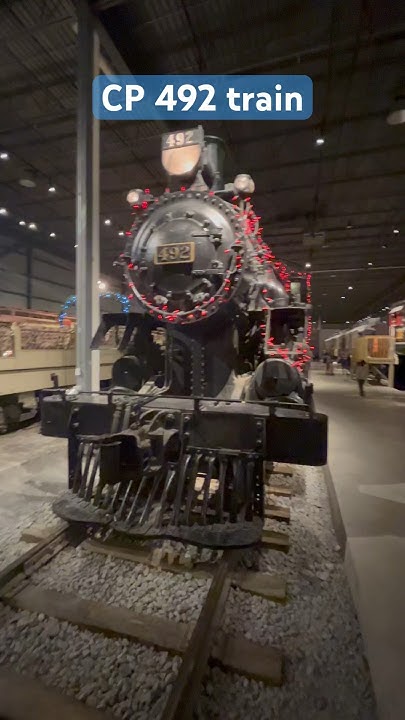 CP 492 train - YouTube