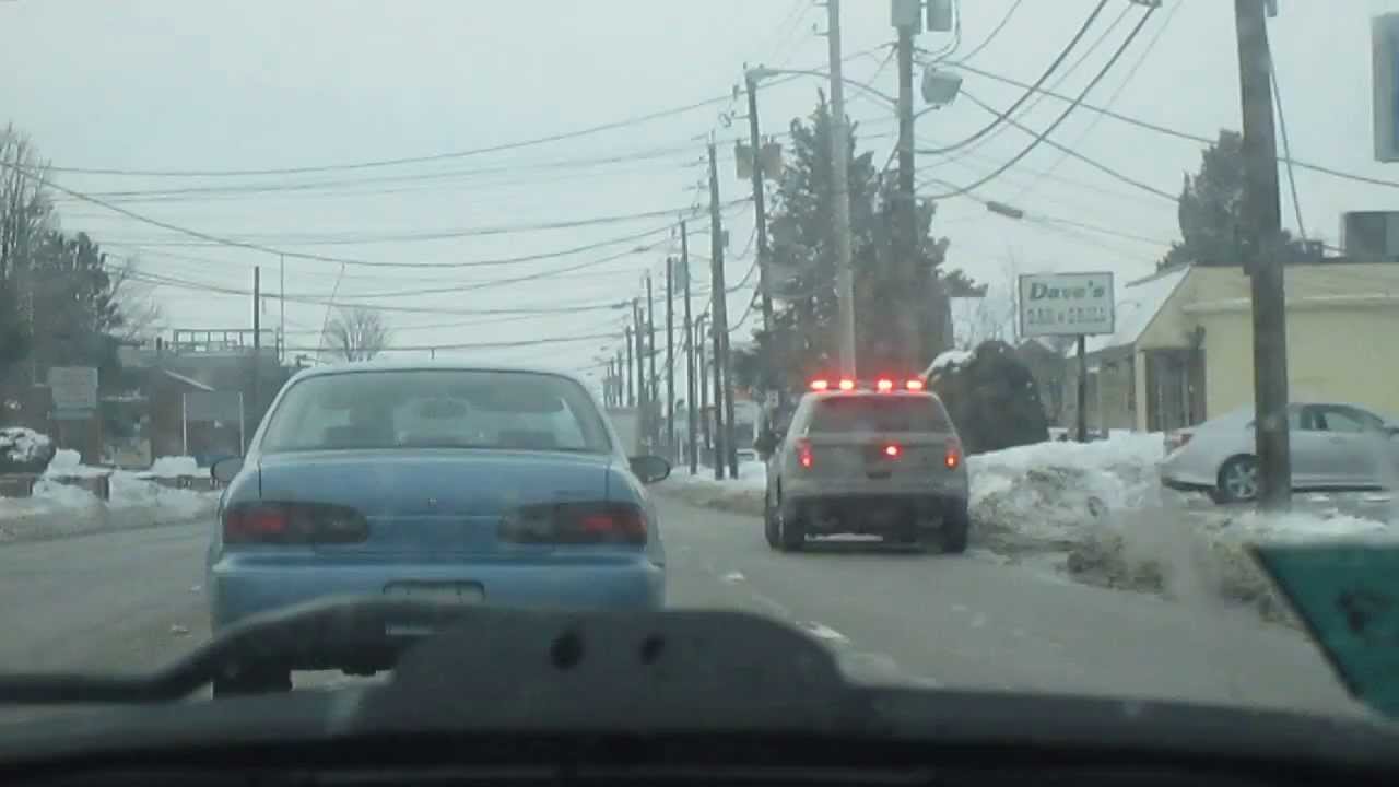 Ford Explorer [SUV] RI State Trooper - YouTube