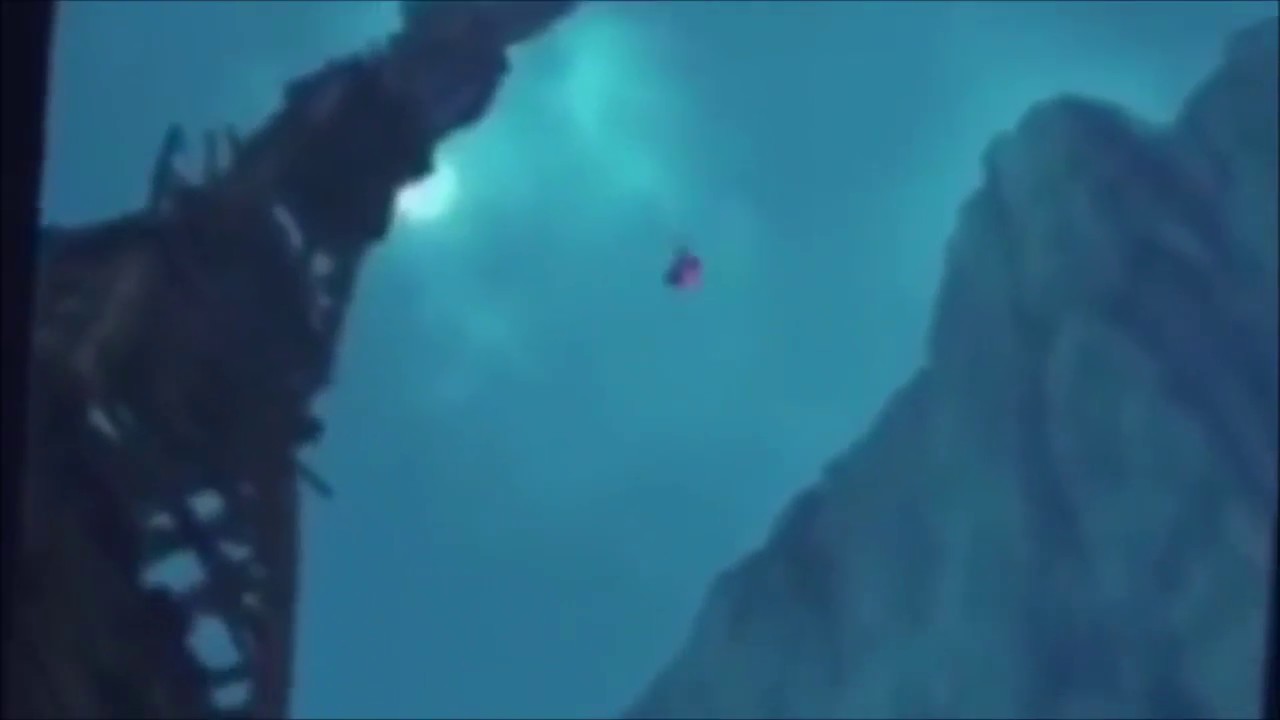 Kid falling from tower!!!! - YouTube