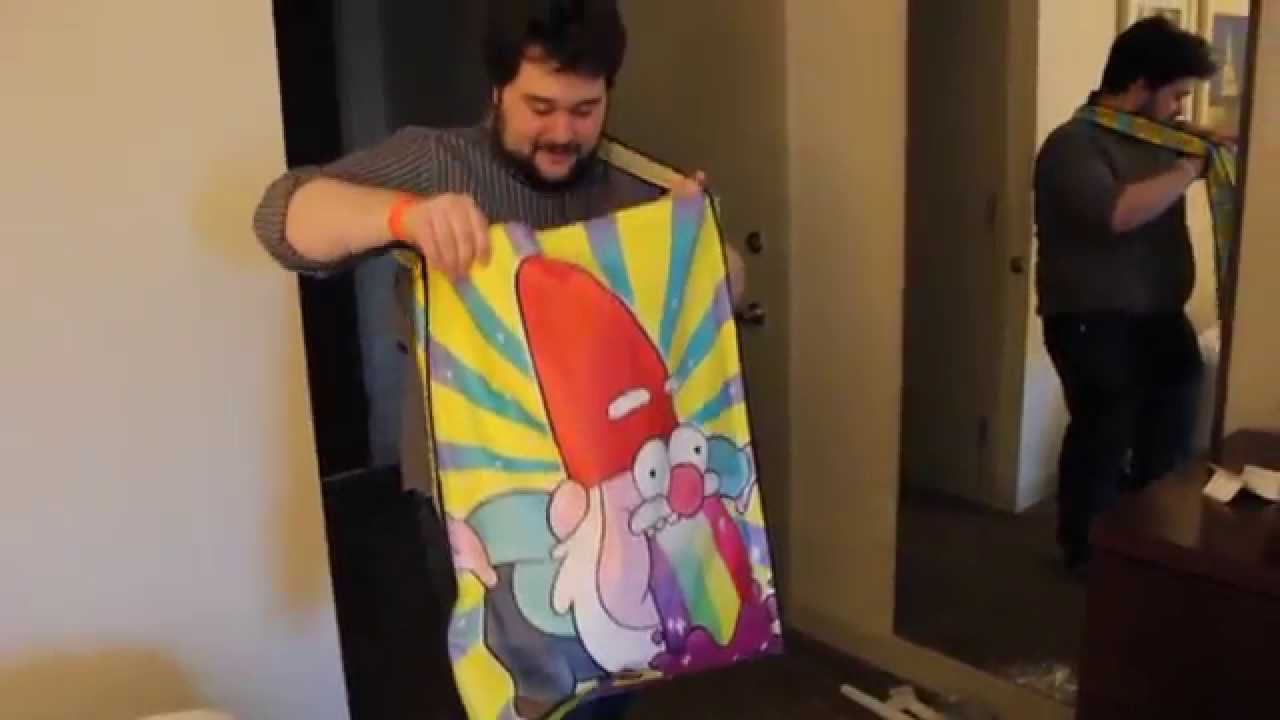 Greg buys a Shagbark Plushie - YouTube