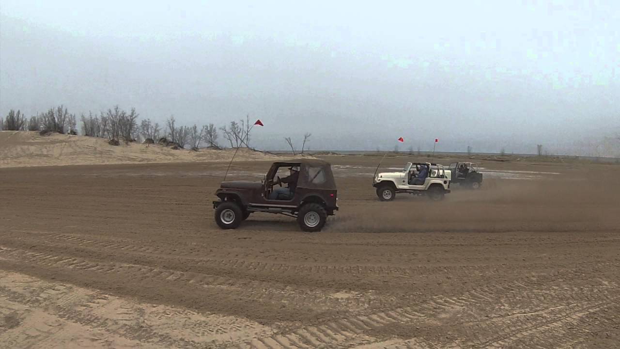 Drag Racing Jeeps @ Silver Lake Sand Dunes - YouTube