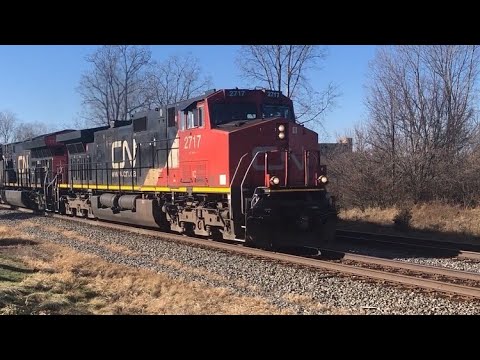 12/4/22 CN Train 492 - YouTube