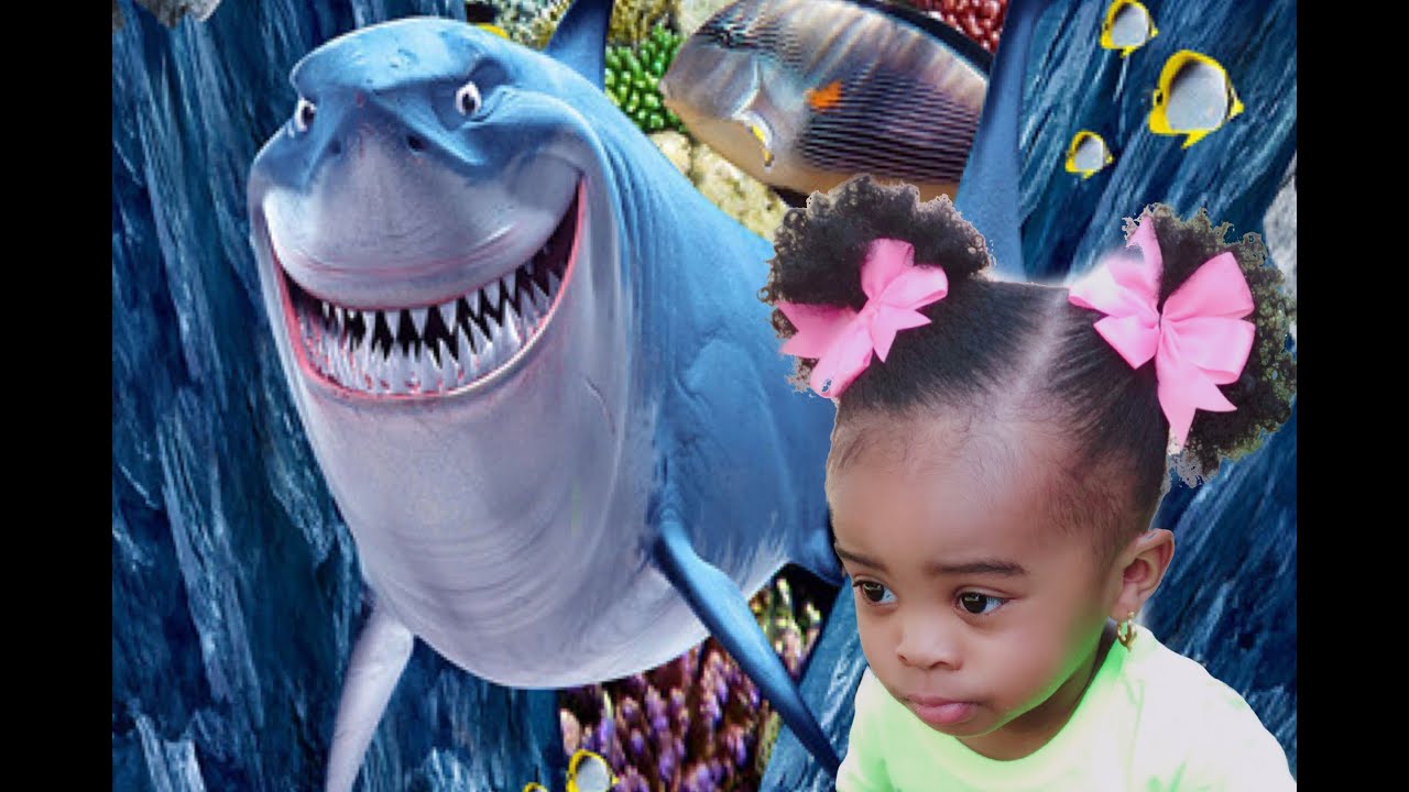 Baby Shark Animoji by 2 year old. - YouTube