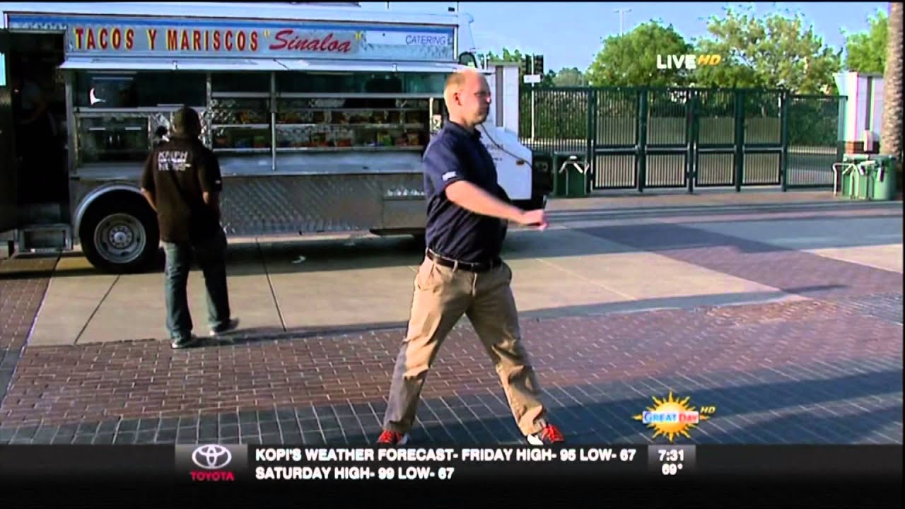 Chappelle Robot on Great Day - YouTube