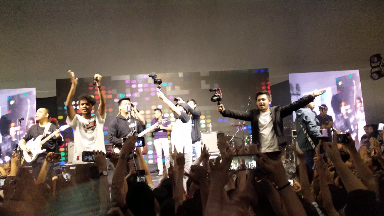 COLN Band @ Viyzaar ( Part 3 ) - YouTube