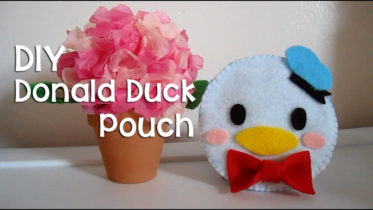 DIY Donald Duck Pouch - YouTube