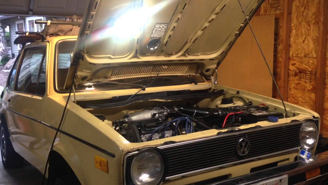 78 VW Rabbit 1.8 start. - YouTube