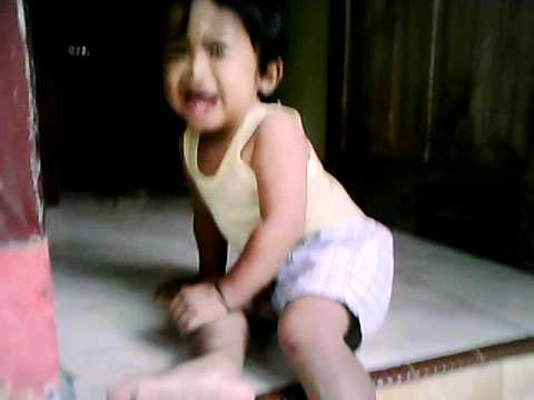 satria bayi  nangis lucu