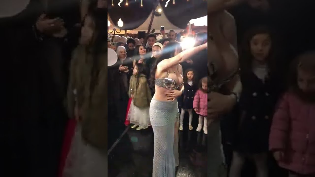 رقص ساخن الراقصة دينا بدلة رقص مكشوف كله Belly Dance Arab Youtube