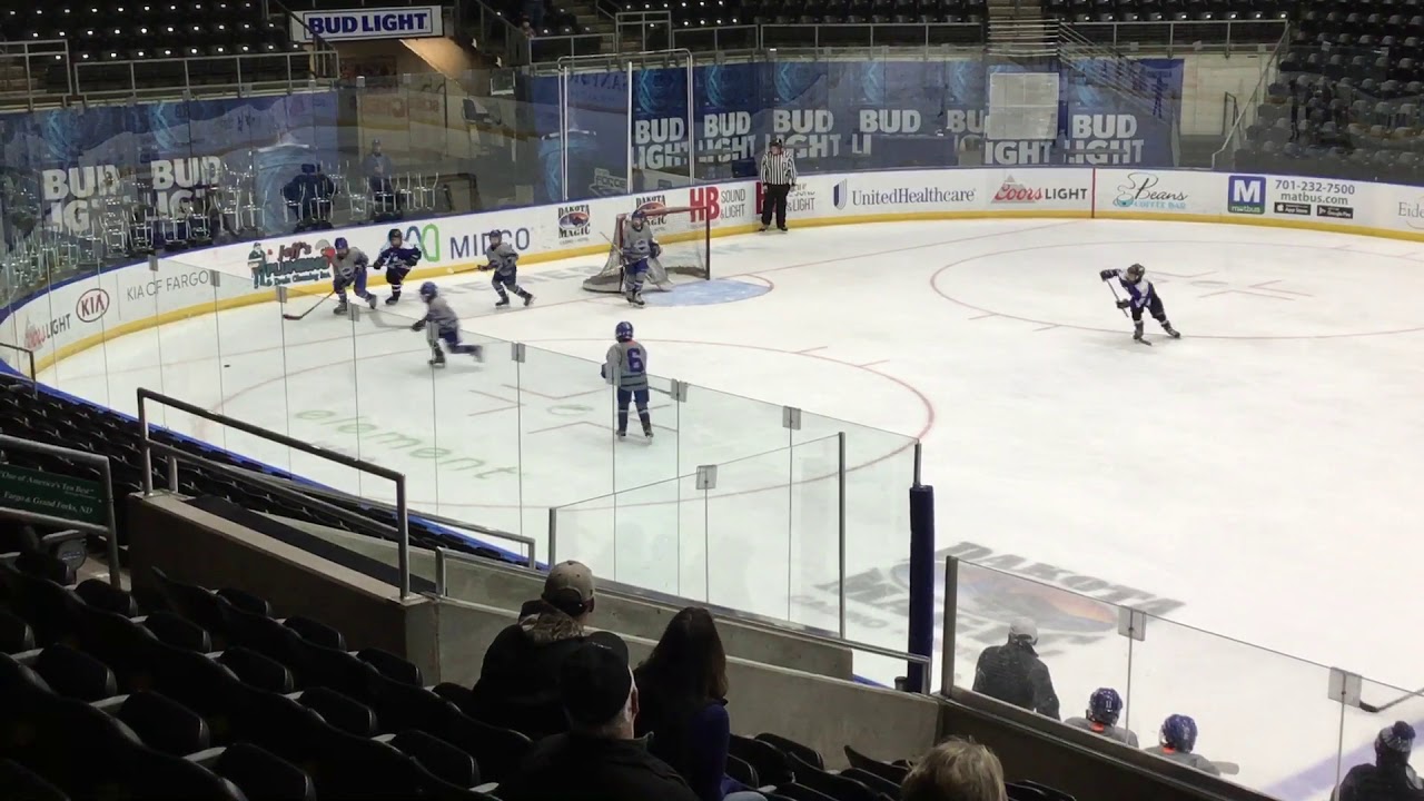 Fargo Freeze VS Brainerd Fargo Squirt international B1 Championship (OT ...