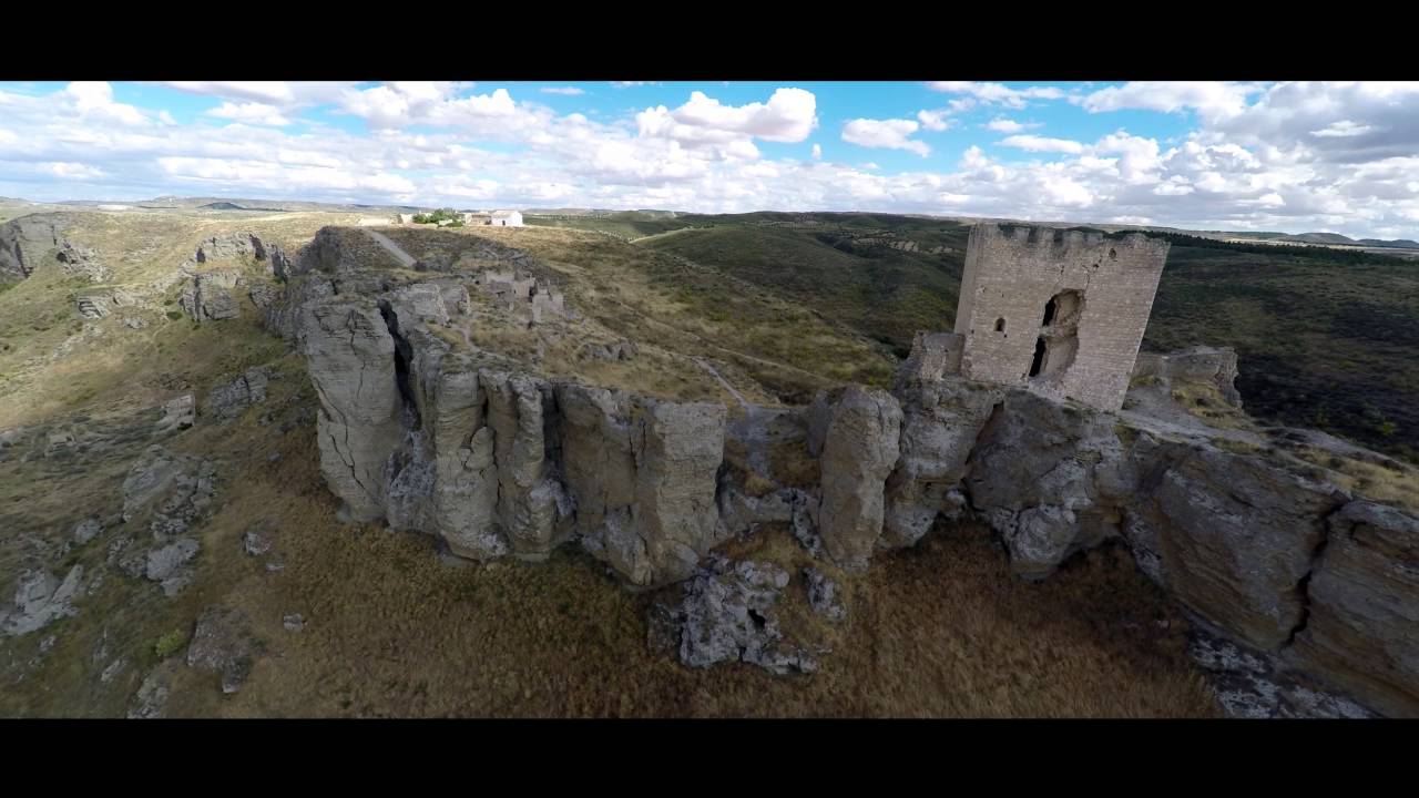 Castillo de Oreja, Ontígola (Toledo) Dron 4K - YouTube