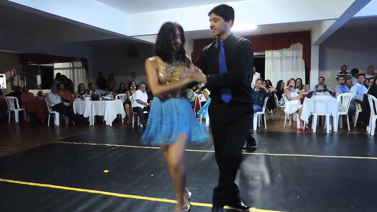 Samba de Gafieira - Leila Fernandes - YouTube