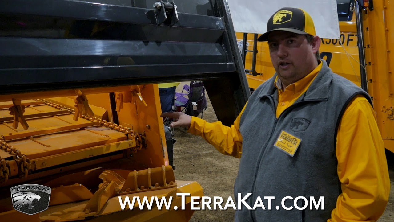 Springfield Farm Show 2020 Poultry Beaters Assembly - YouTube