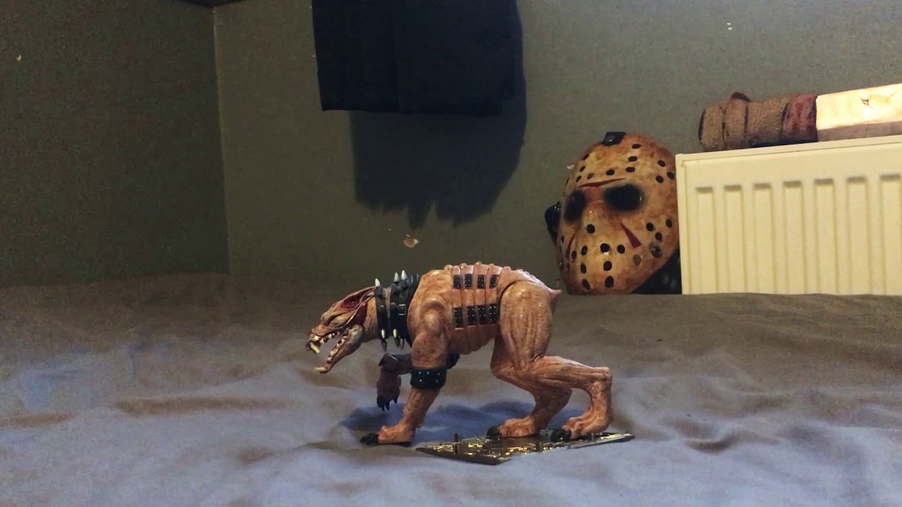 Horror Reviews - Neca Series 1 Chatter Beast Figure - YouTube