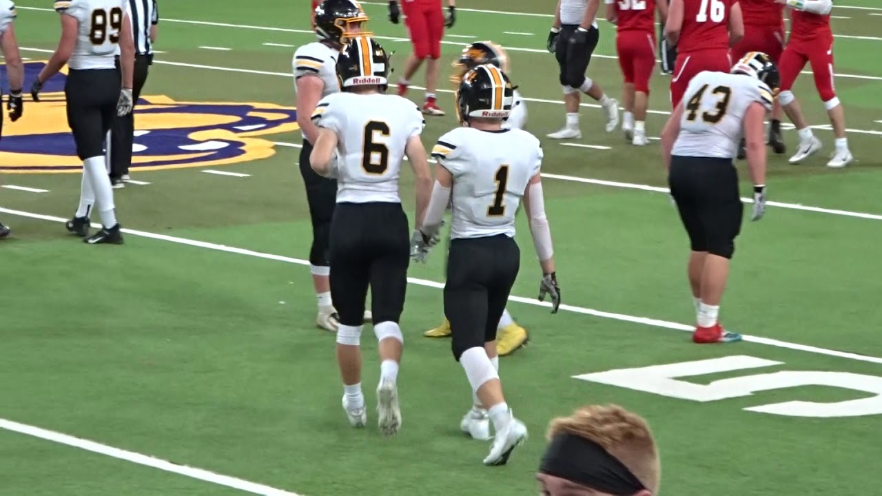 TYLER PATE WITH THE HIT OF THE NIGHT!! - YouTube