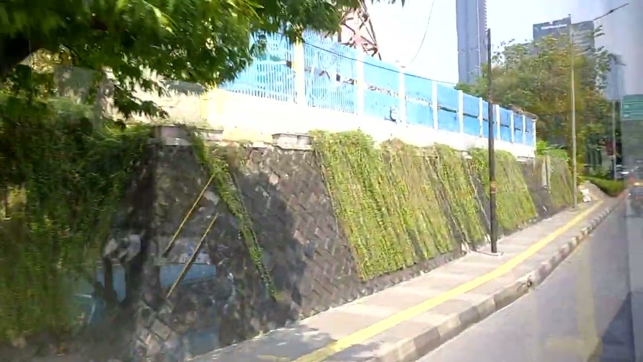 Apartemen Royal Park menuju Jembatan Semanggi - YouTube