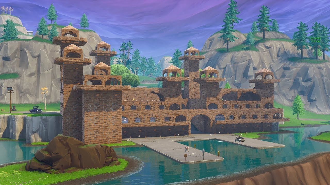 Fortnite Playgrounds Castle/Fortress Build - YouTube