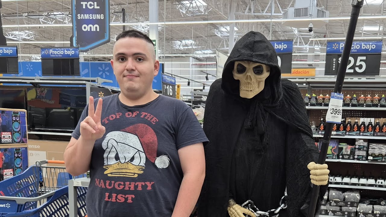 Tomándome una foto con la Calaca 😅📷💀 - YouTube