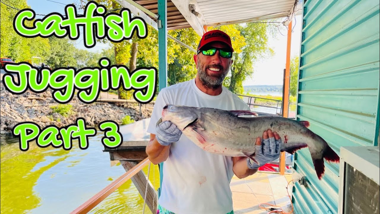 Catfish Jugging using Pool Noodles Part 3 - YouTube