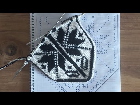 büyük çiçek desenli örgü çorap modeli #handmade #knitting #design