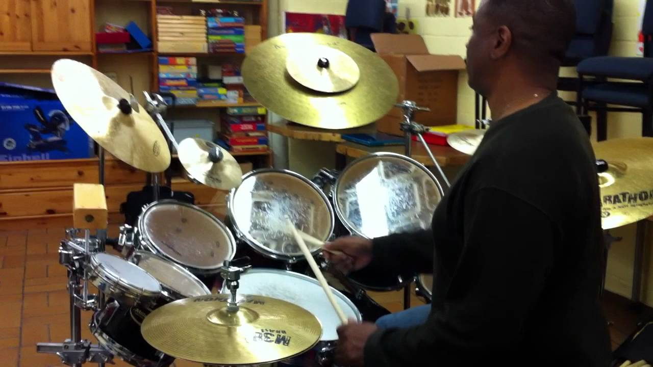 Ricky Lawson an Meinem Set in Blomberg - YouTube