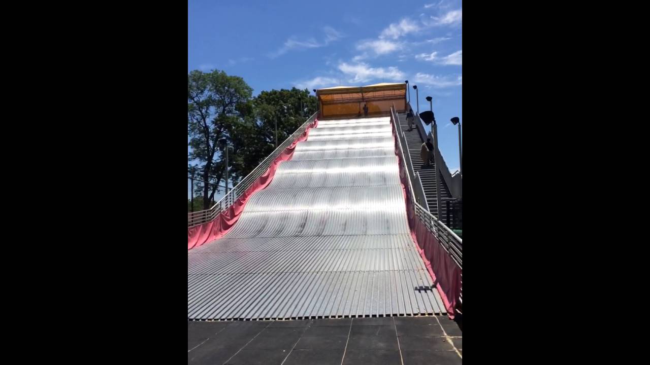 Epic FAIL on the giant slide at Belle Isle!! - YouTube