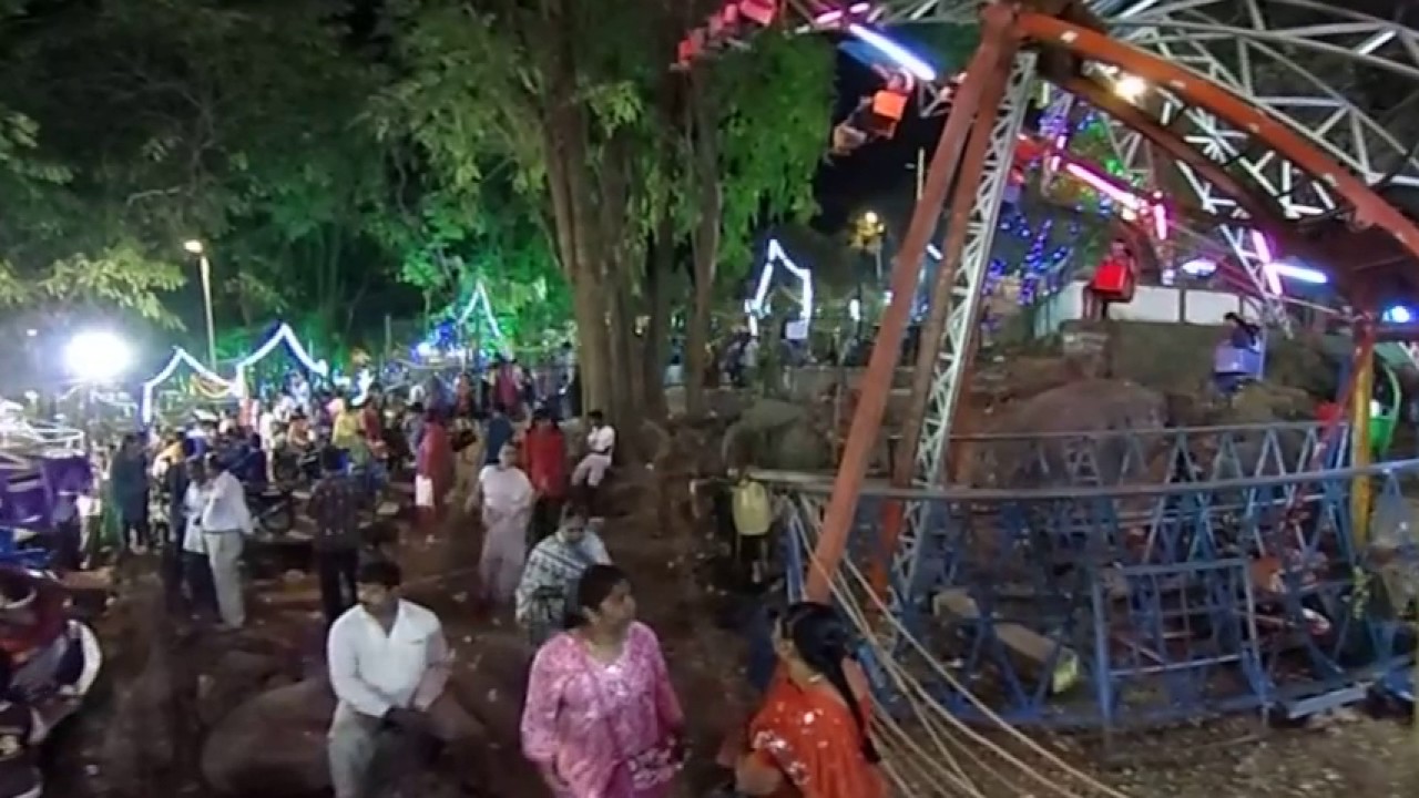 Kadlekayi parshe Bull temple 02 - YouTube