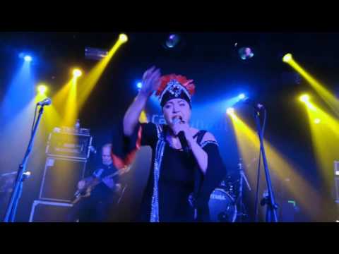 Kurtalan Ekspres feat Seyyal Taner - Neler Oluyor